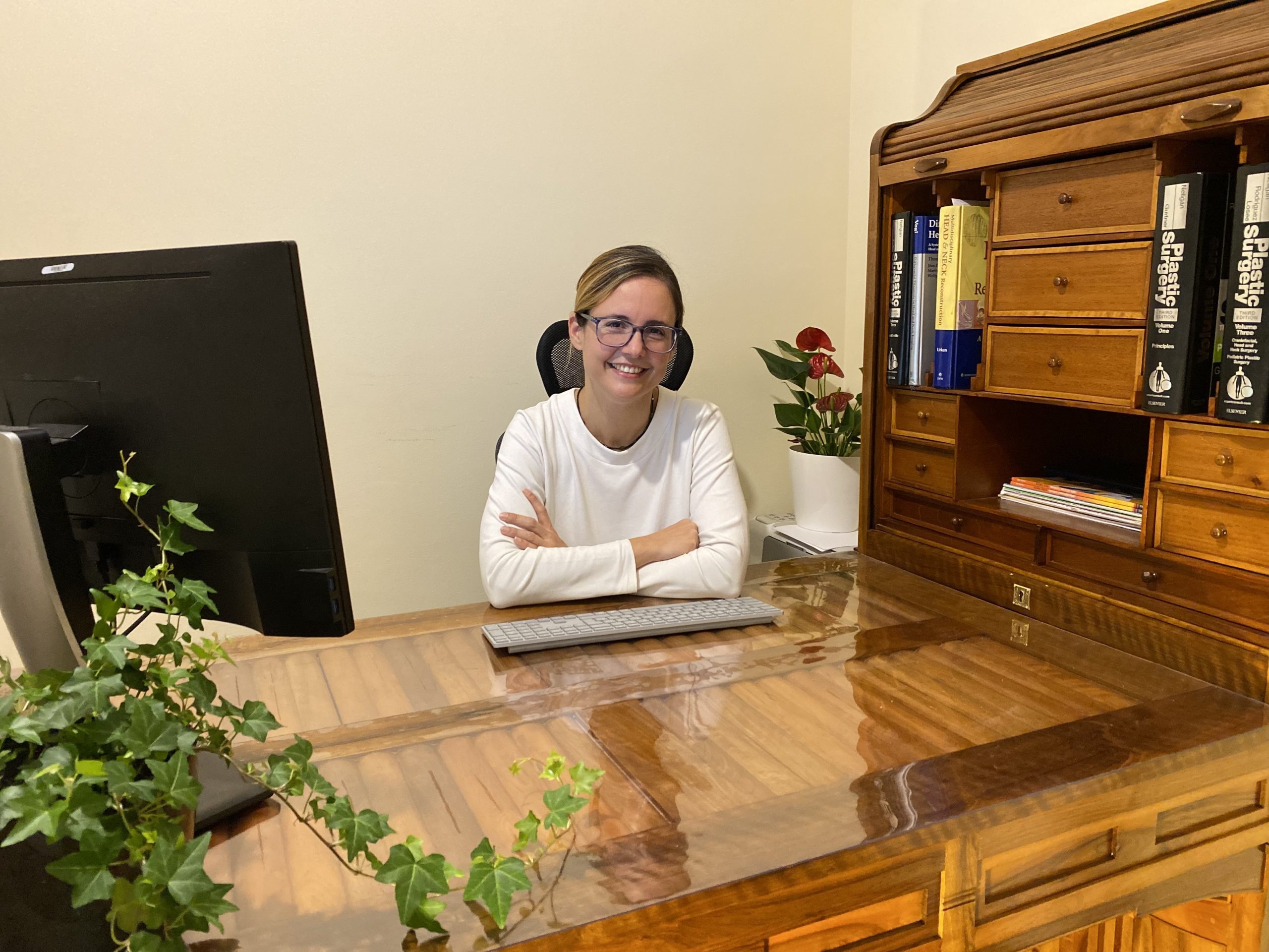 Dr. Mabel Falguera Uceda - Head & neck surgeon in Spain - Instituto Facial